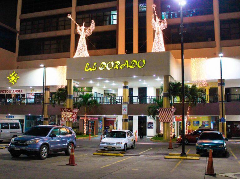 Navidad Dorada 2020 - El Dorado Shopping Mall